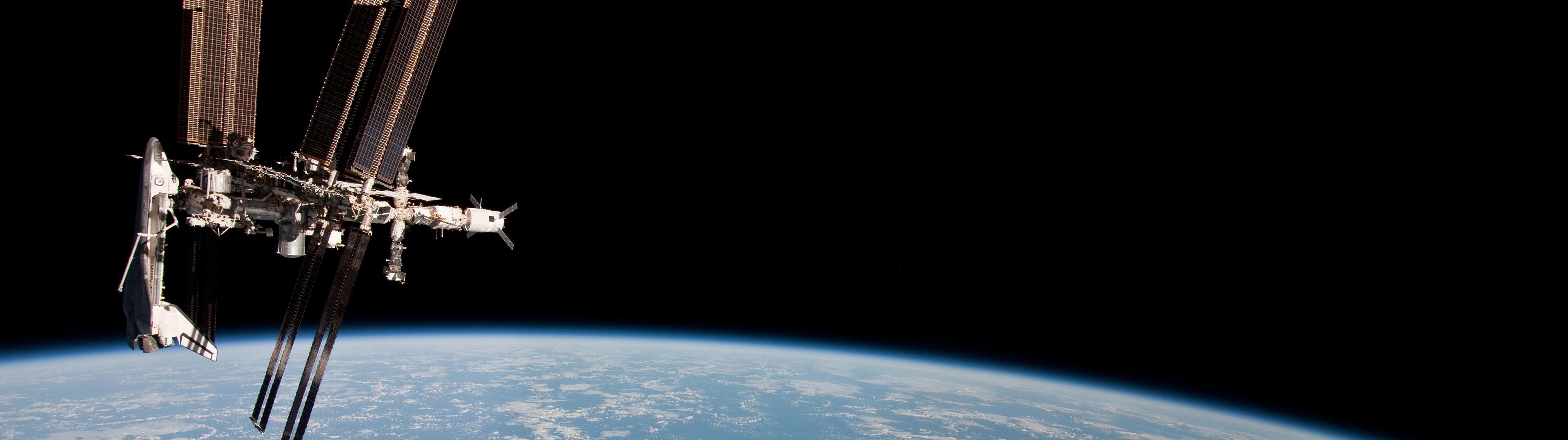 Download Dual Monitor Wallpaper Space Shuttle - Teahub.io