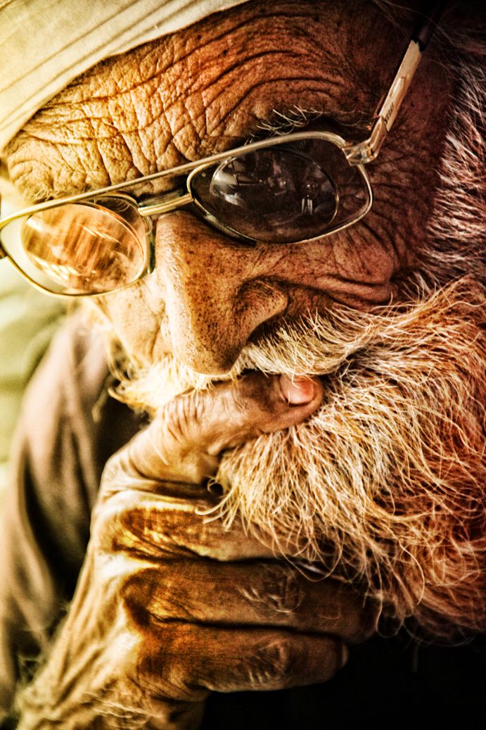 Malang Baba - 691x1037 Wallpaper - teahub.io