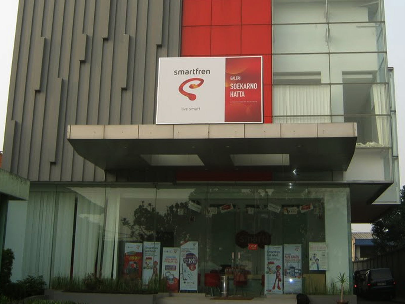 Galeri Smartfren Bandung - Pt Smartfren Telecom - 1600x1200 Wallpaper ...