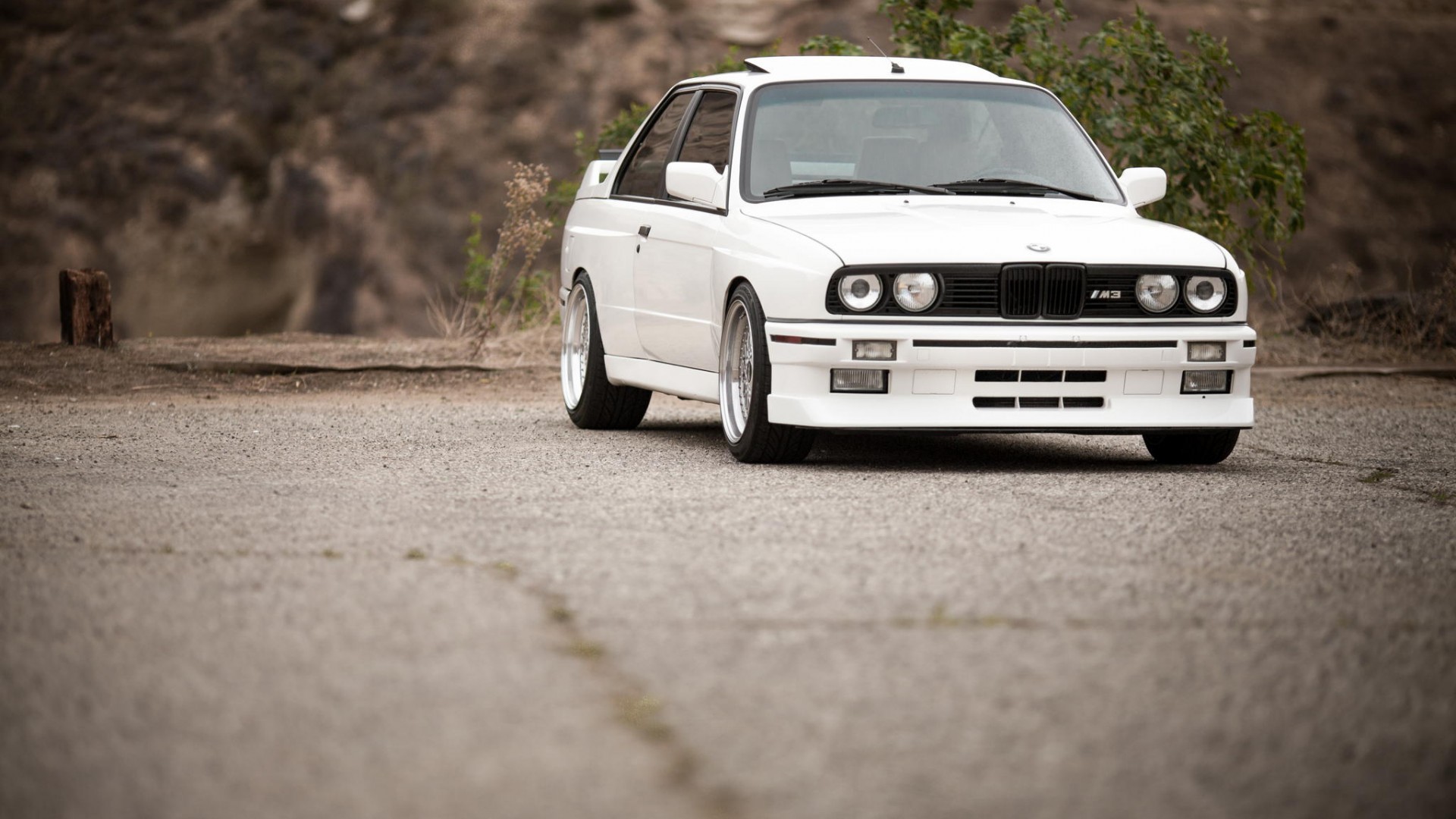 Bmw M3 E30 Wallpaper