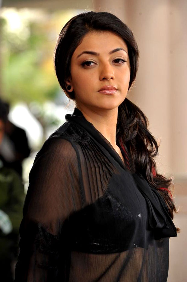 Kajal Agarwal Sexy Look 620x932 Wallpaper