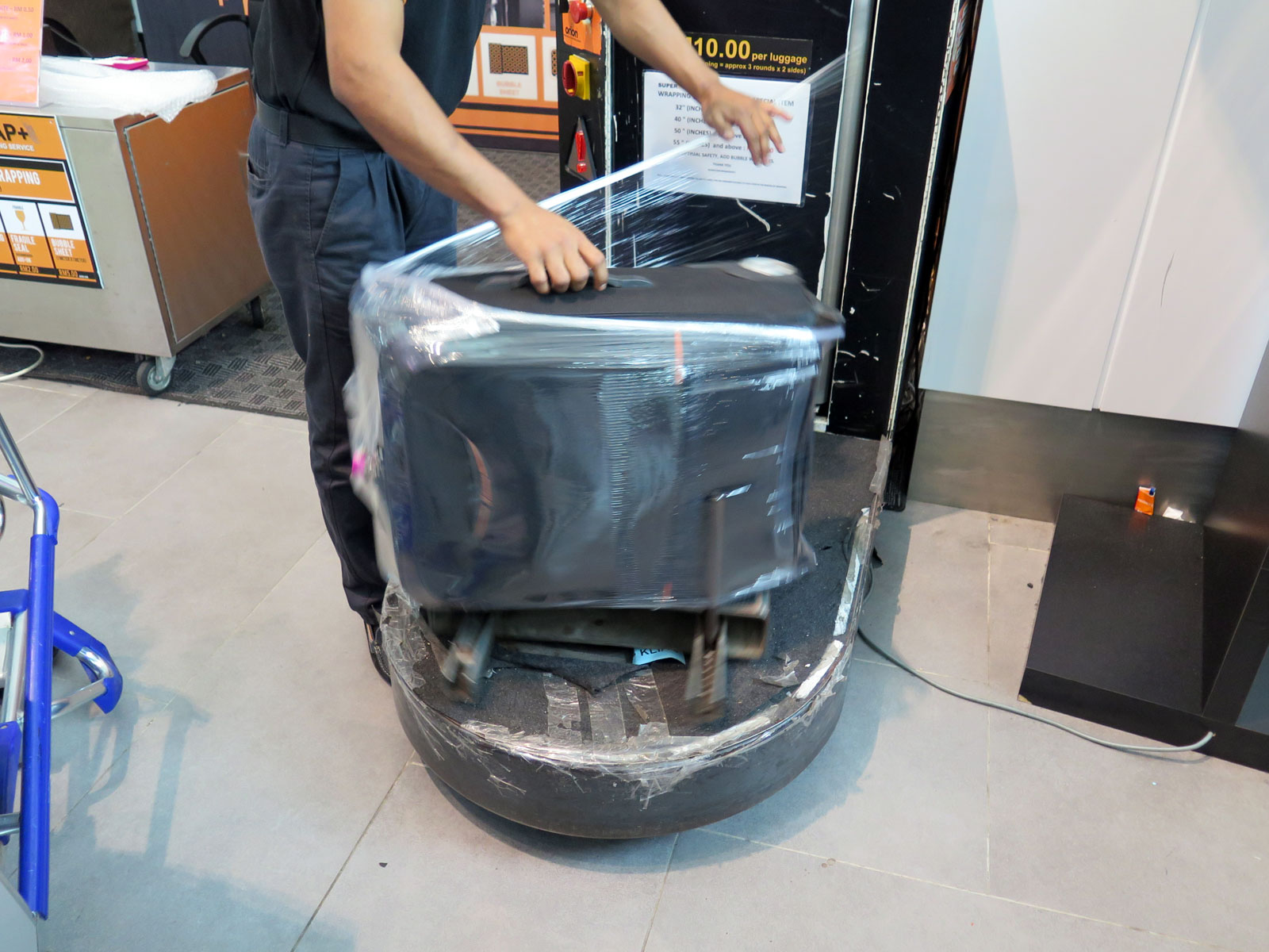 Klia Wrapping Service - 1600x1200 Wallpaper - teahub.io