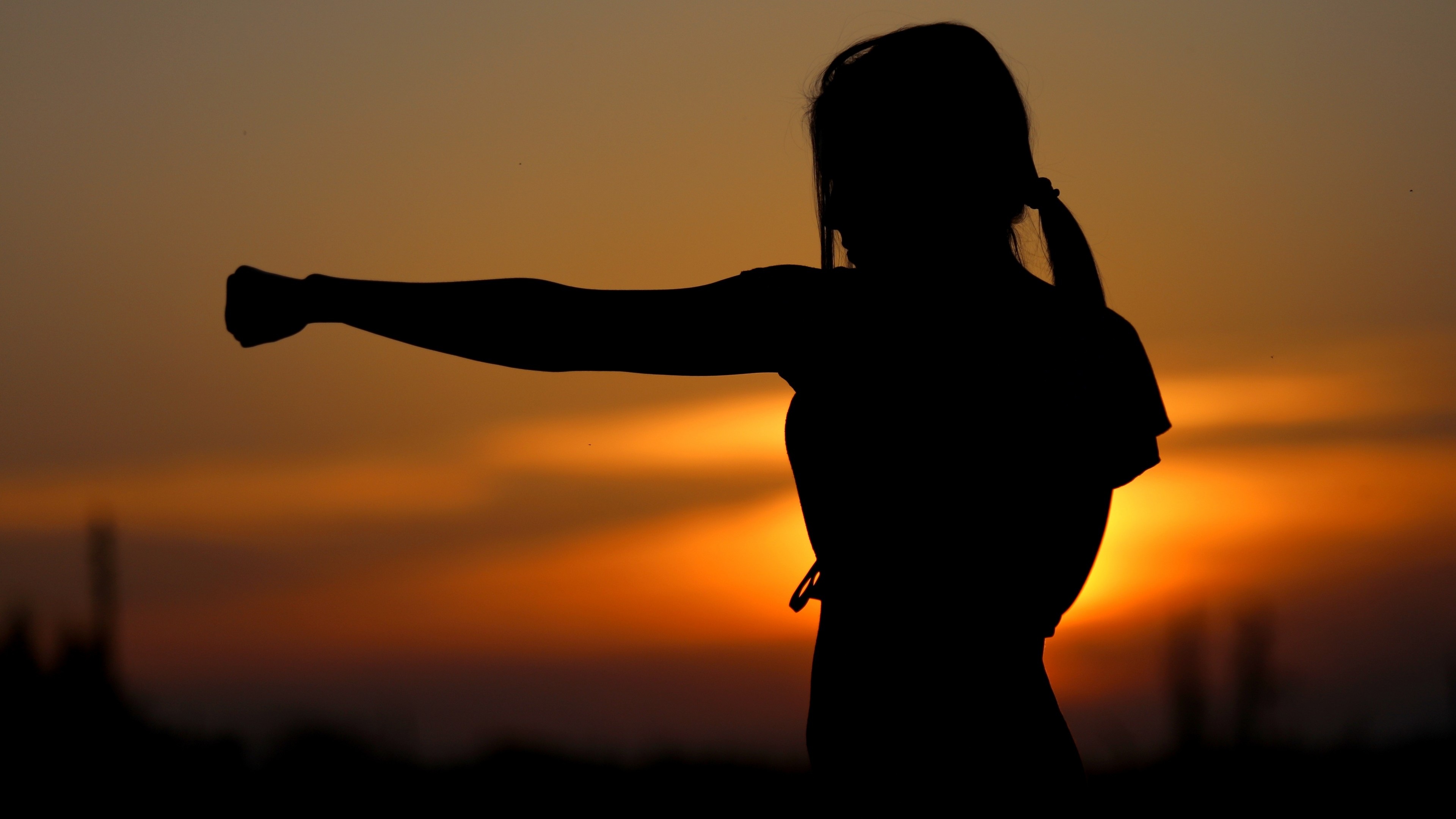 Girl Self Defence Training - 3840x2160 Wallpaper - teahub.io