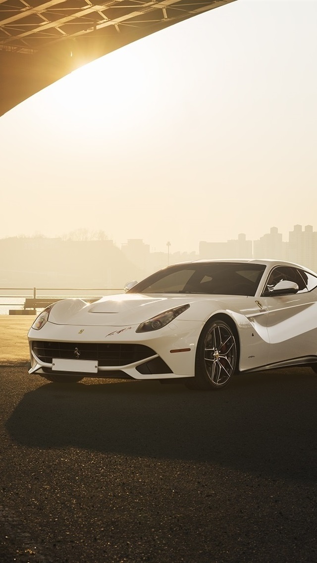 Ferrari F12 Wallpaper Iphone - 640x1136 Wallpaper - teahub.io