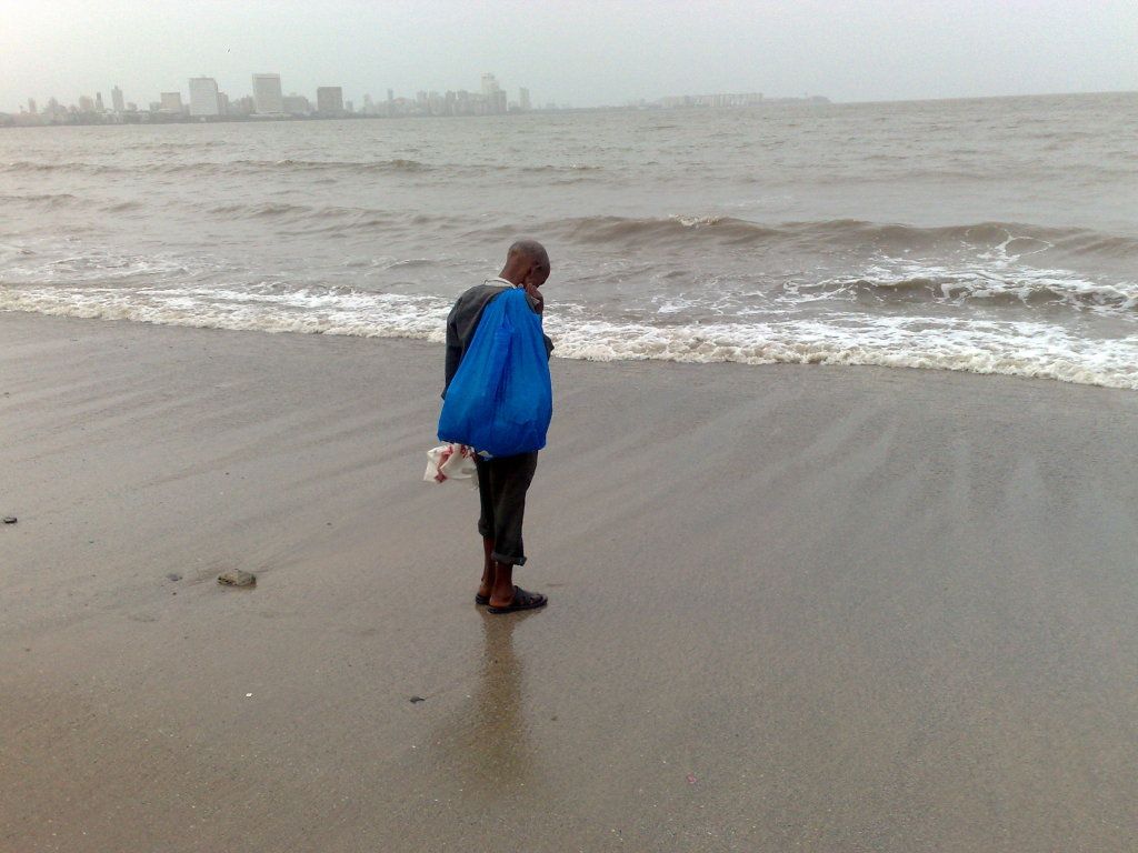 Very Sad Boy Wallpaper - 1024x768 Wallpaper - teahub.io