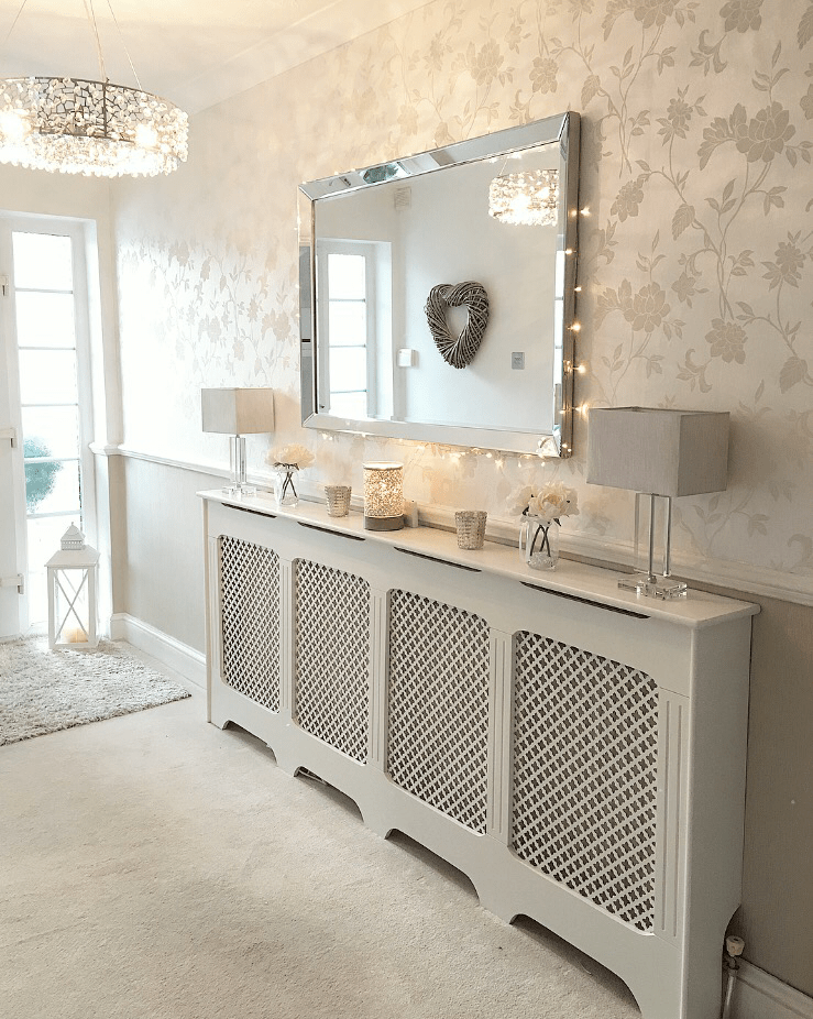 Feature Wall In Hallway - 739x926 Wallpaper - teahub.io