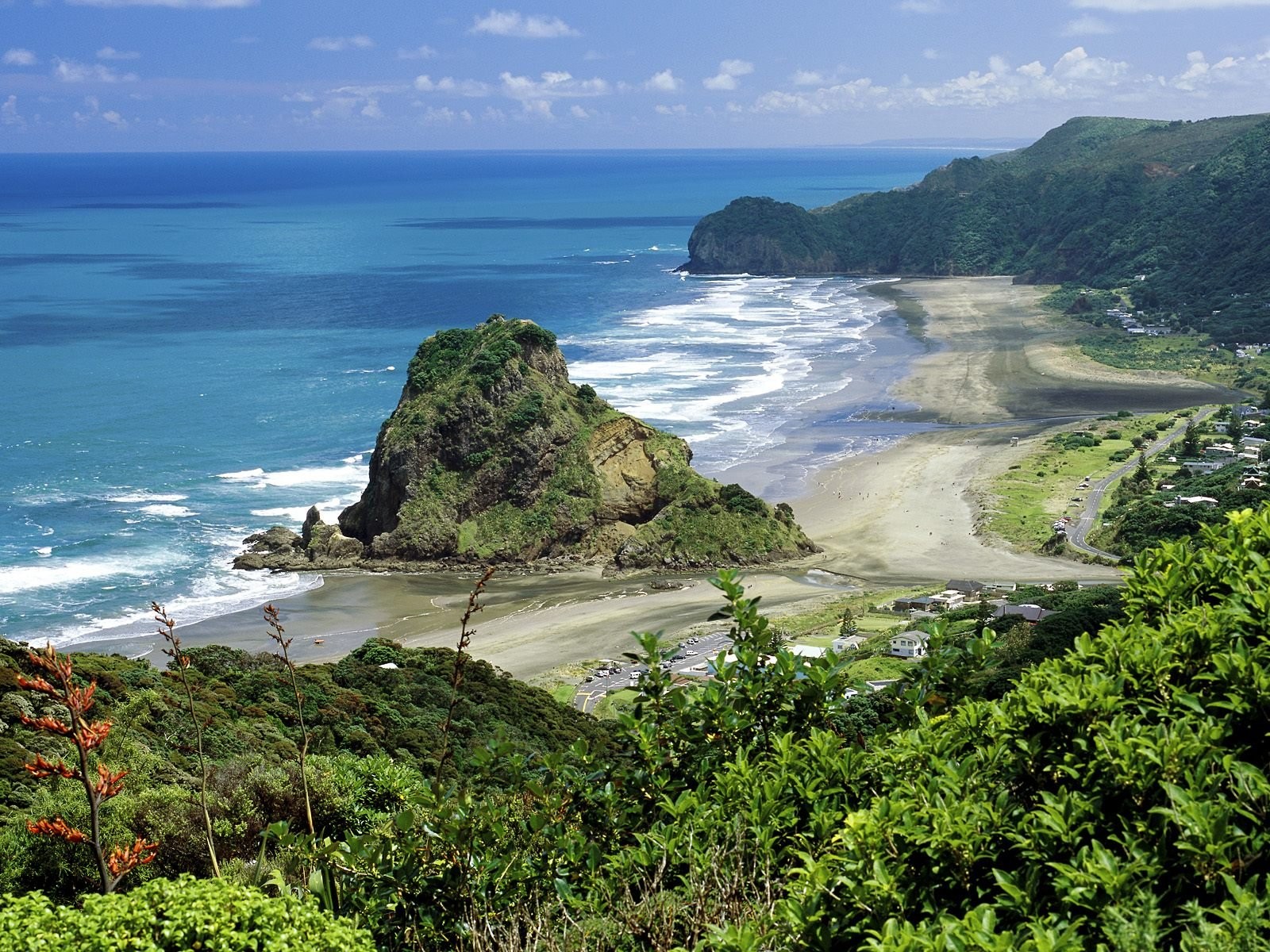 Piha Beach - 1600x1200 Wallpaper - teahub.io
