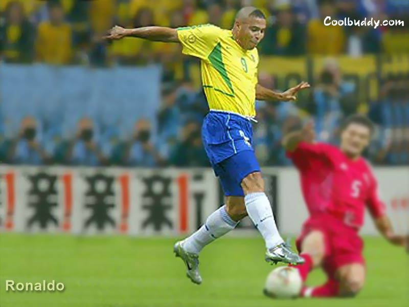 Kick Up A Soccer Ball - 800x600 Wallpaper - teahub.io