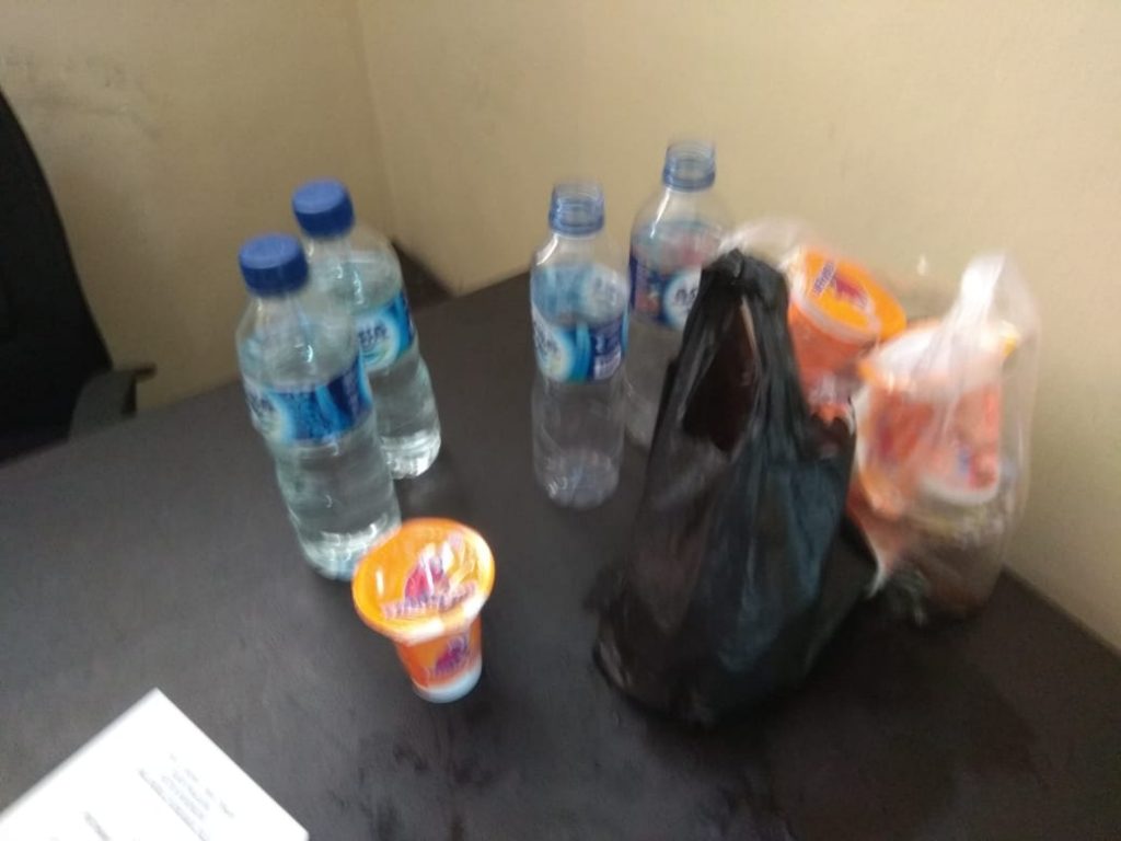 Ciu Di Botol Aqua - 1024x768 Wallpaper - teahub.io