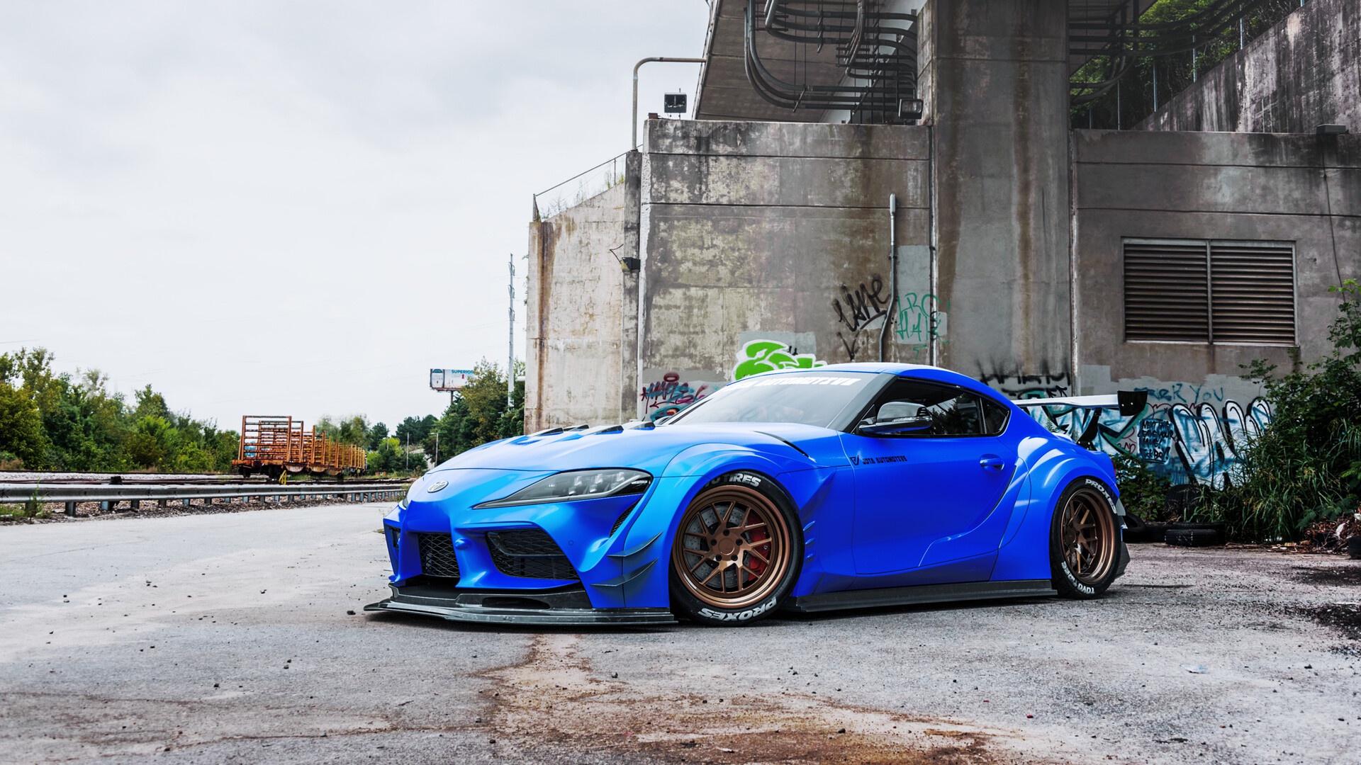 Toyota Supra Mk5 Blue