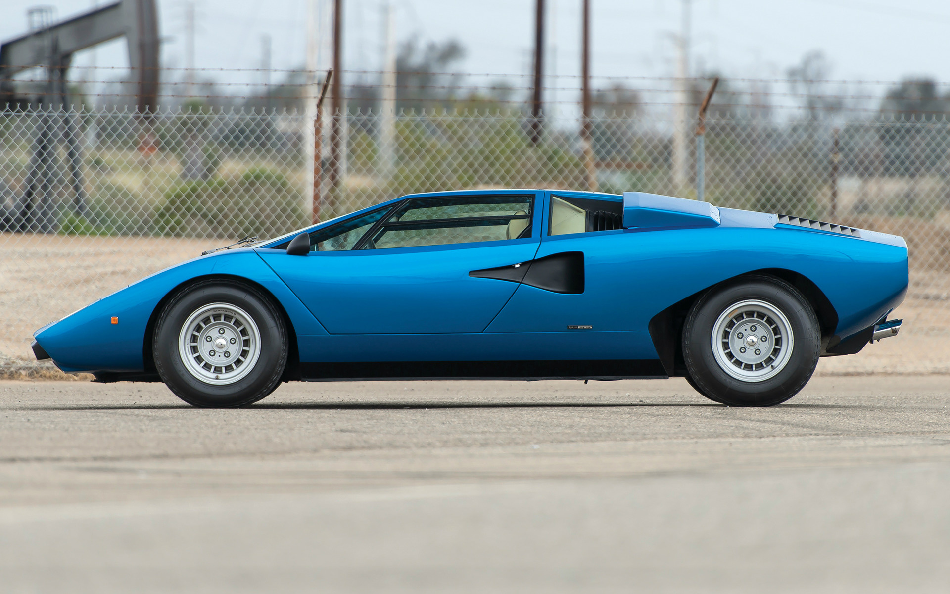 Lamborghini Countach Lp400 Blue - 1920x1200 Wallpaper - teahub.io