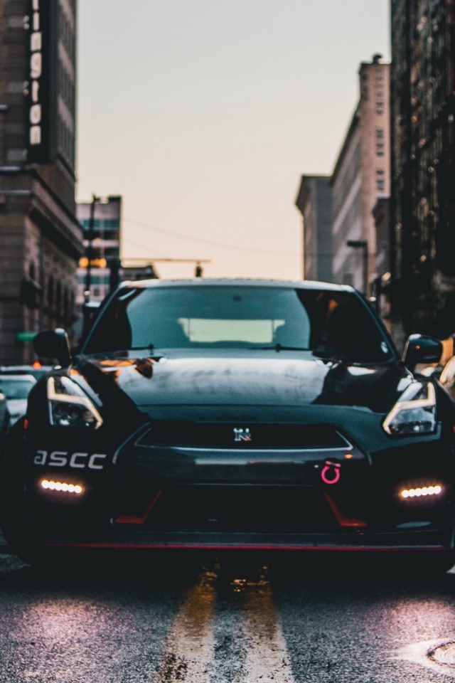 Street Car Wallpaper 4k - 640x960 Wallpaper - teahub.io