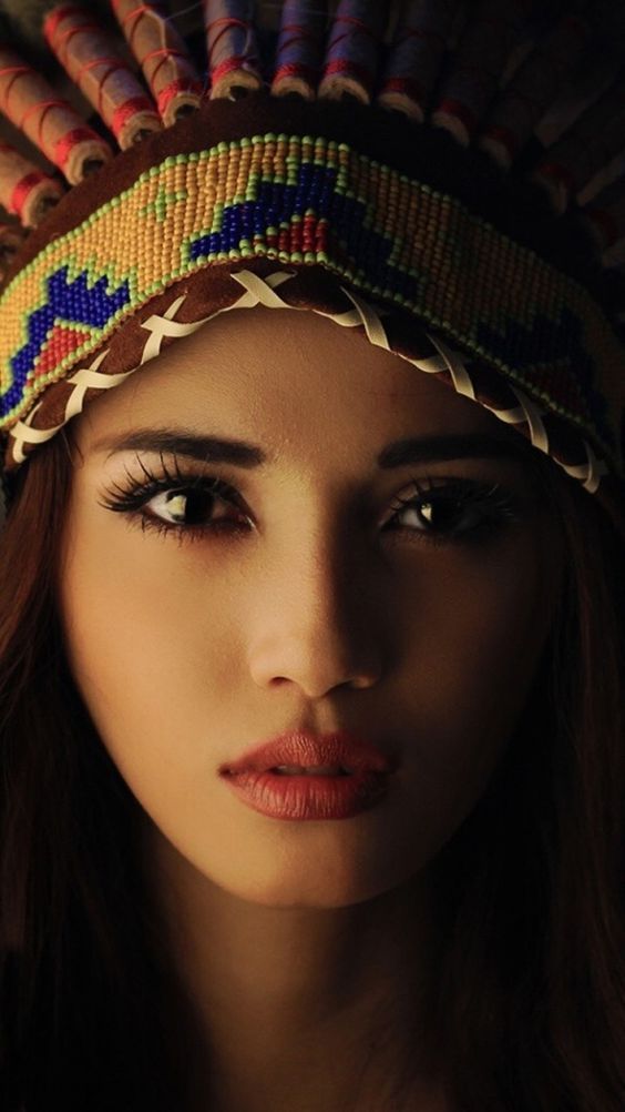 Beautiful Red Indian Girl - 564x1002 Wallpaper - teahub.io