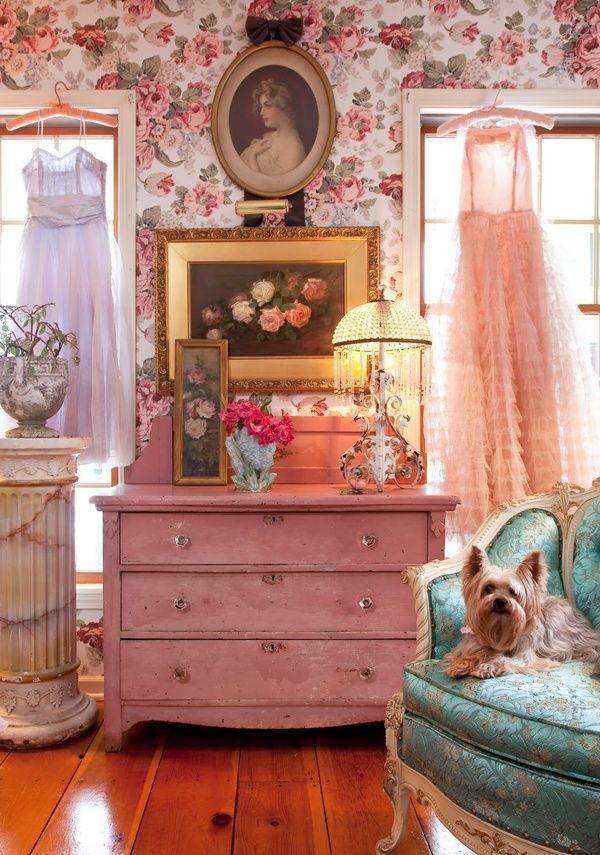 Pink, Vintage, And Room Image - Pin Up Room Decor - 600x855 Wallpaper ...