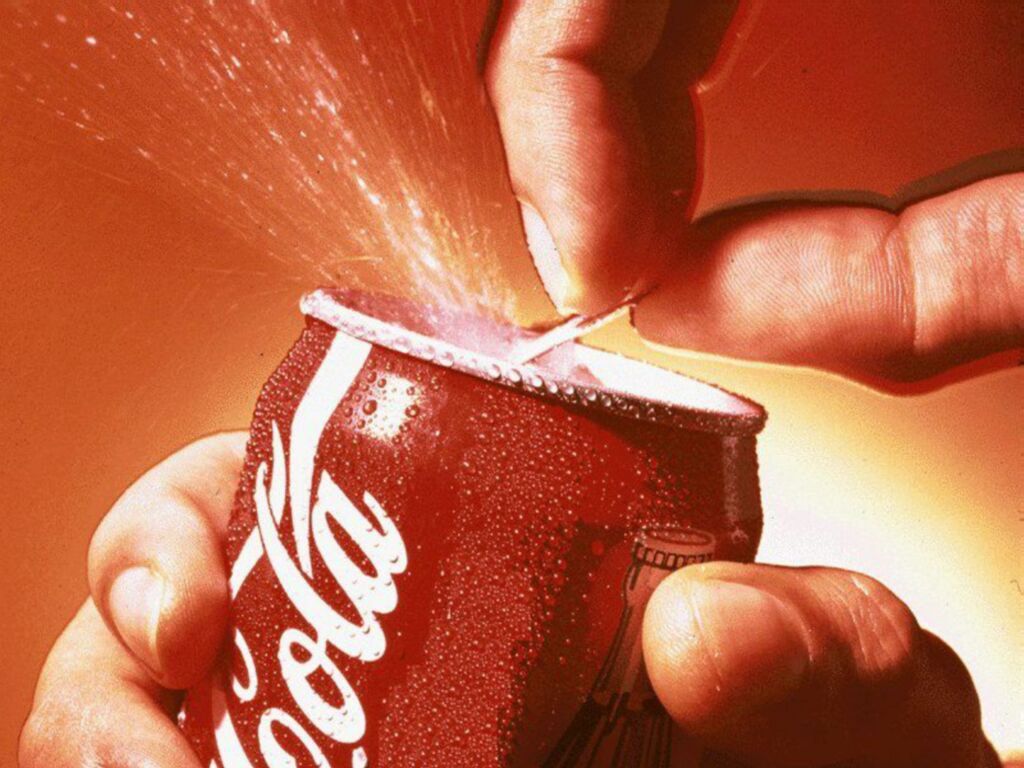 Opening A Can Of Coke - 1024x768 Wallpaper - teahub.io