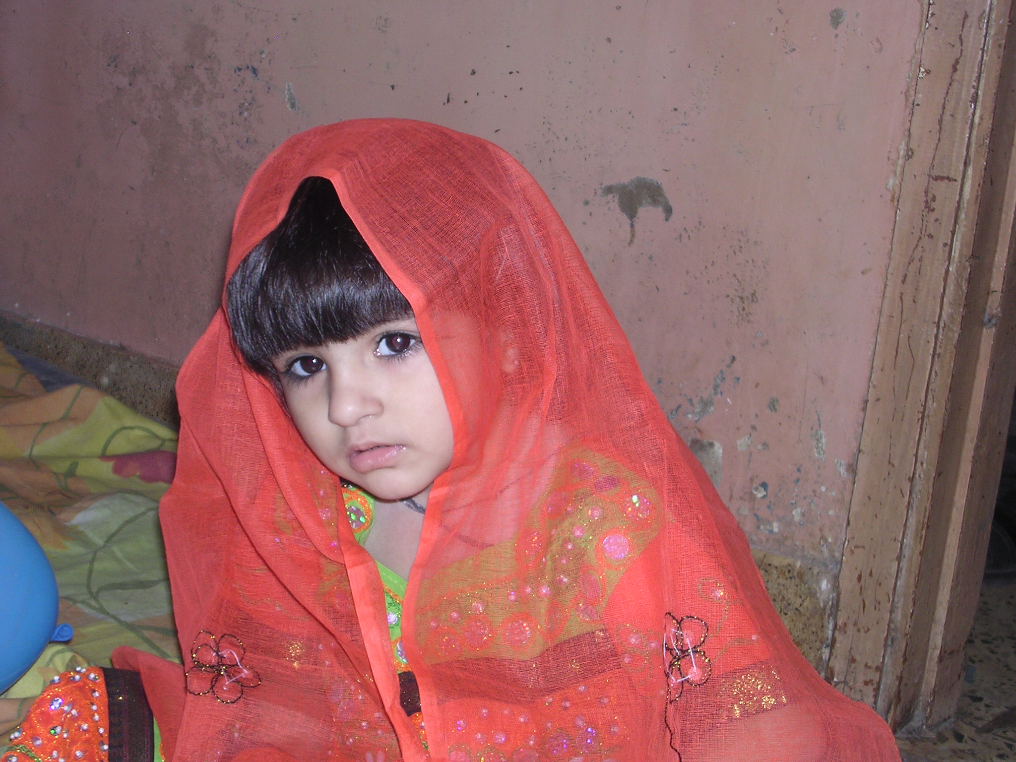 Karachi Wallpaper - Girl - 2048x1536 Wallpaper - teahub.io