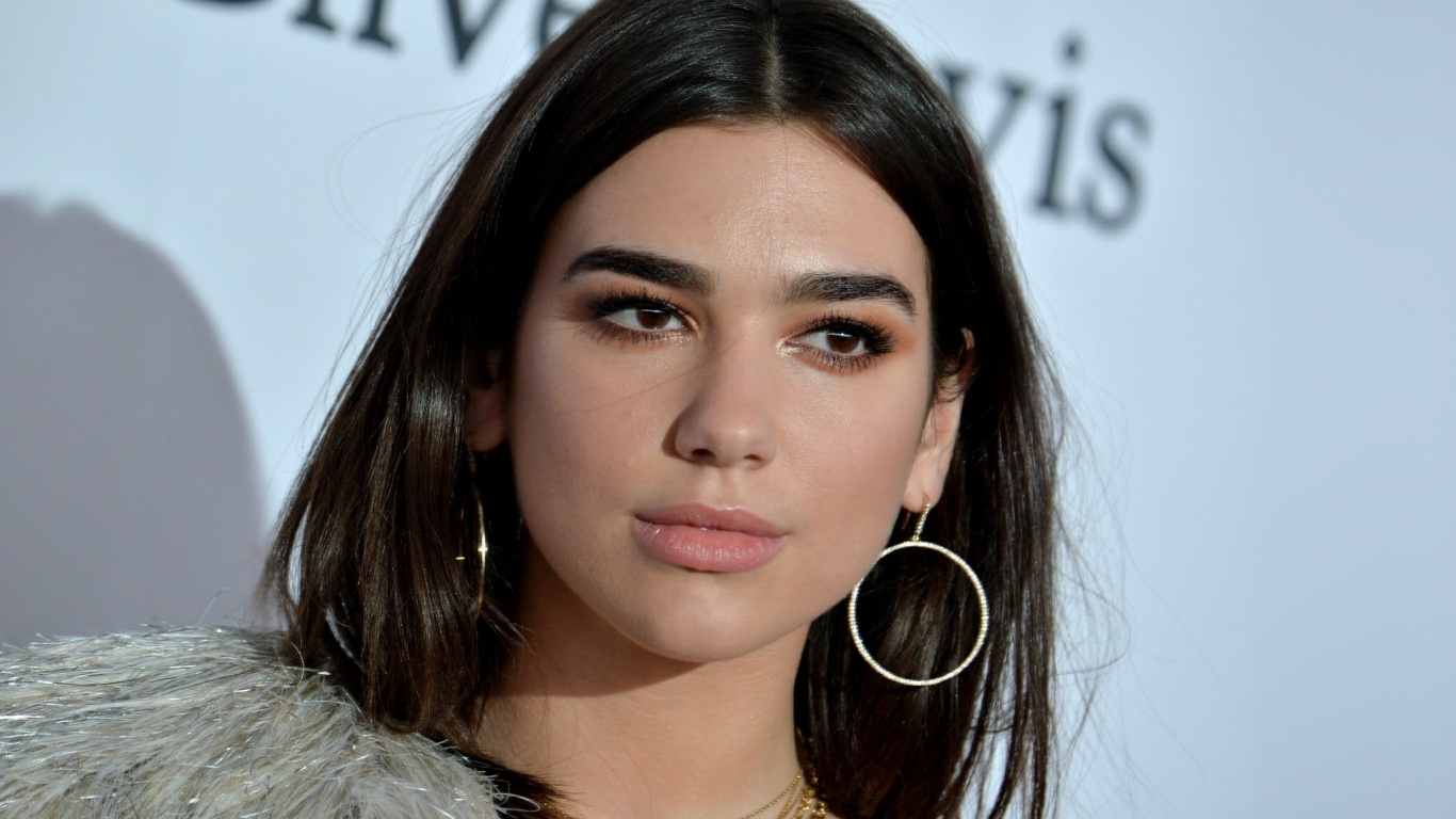 Pretty, Singer, Dua Lipa, Wallpaper - Dua Lipa - 1366x768 Wallpaper ...