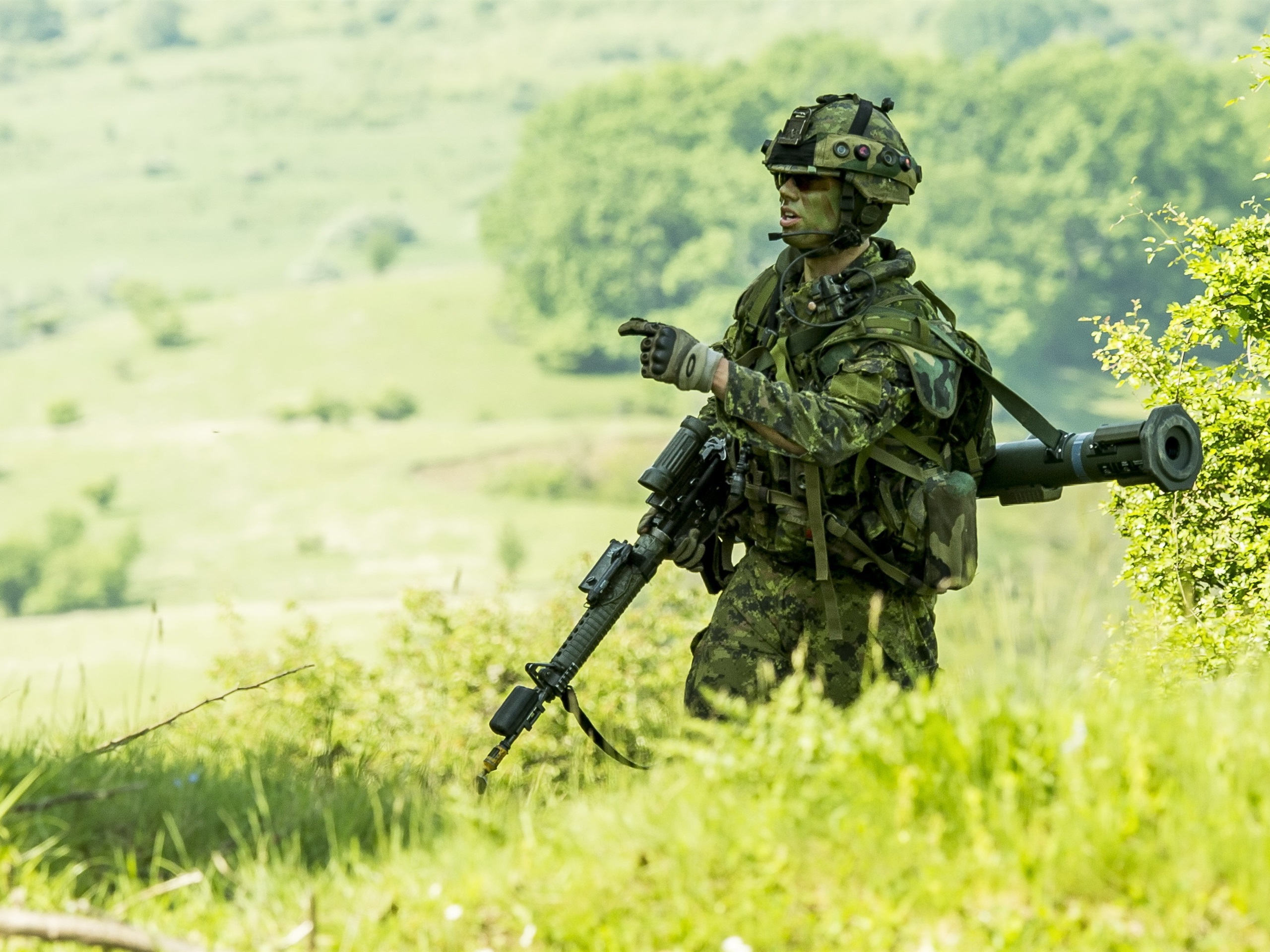 Wallpaper Army, Soldiers, Weapon, Green, Grass - Do Exército Hd 4k ...