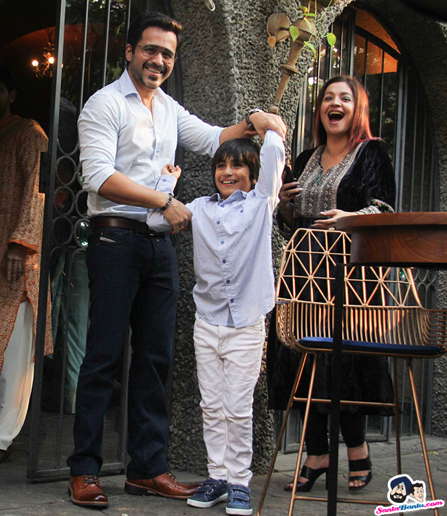Emraan Hashmi, Ayaan Hashmi And Pooja Bhatt - Emraan Hashmi Pooja Bhatt ...