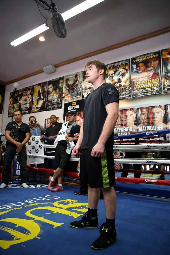 Canelo Trains At Big Bear - Canelo Alvarez Workout - 570x855 Wallpaper ...