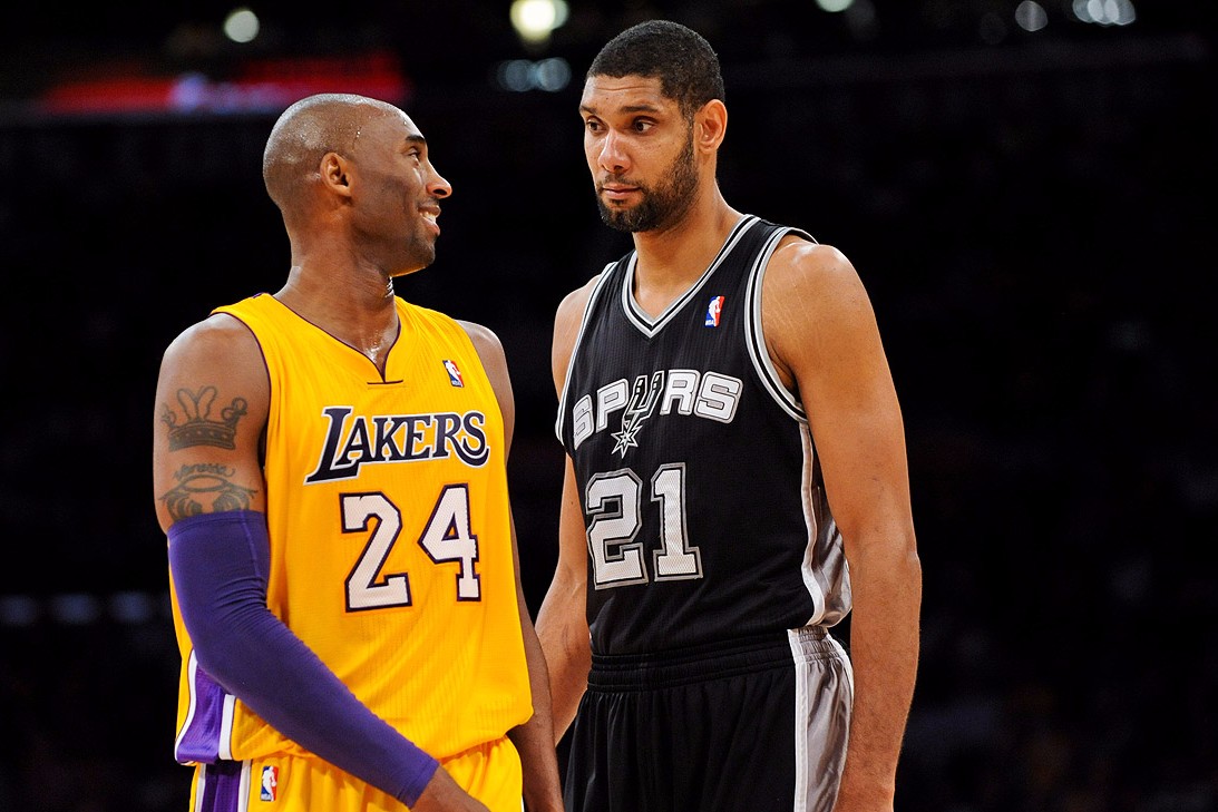 Kobe Bryant And Tim Duncan - 1093x729 Wallpaper - teahub.io