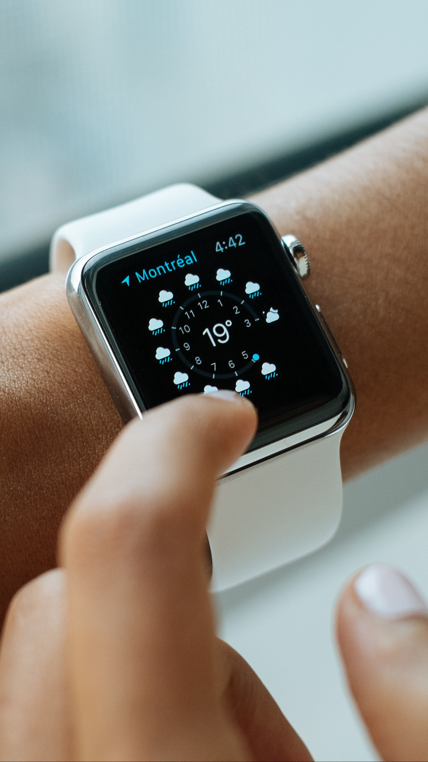 Wallpaper Smartwatch, Touch Screen, Hand - X6 Smart Watch In Hand ...