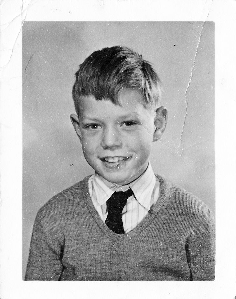 Mack Jagger Age 9 Circa - Mick Jagger As A Boy - 808x1024 Wallpaper ...