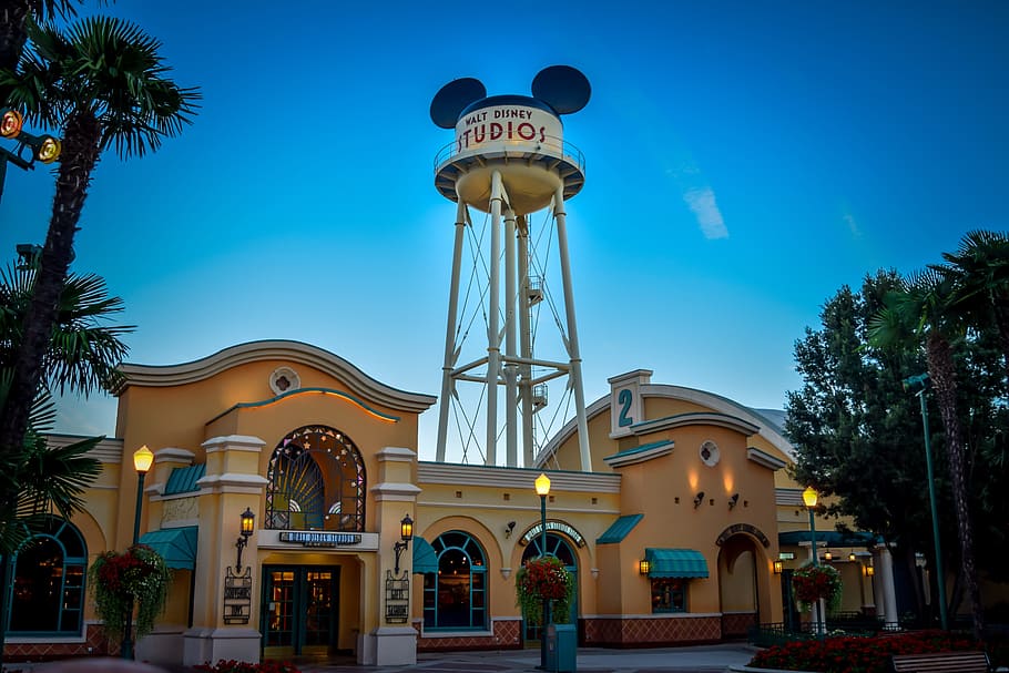Disney World Tower, Disneyland, Disney, Studios, Architecture ...