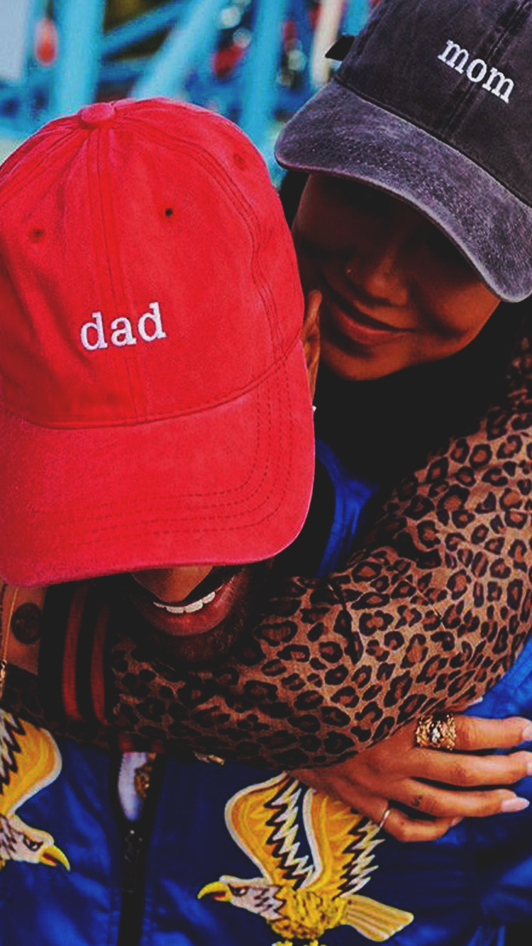 Jhene Aiko Big Sean Mom And Dad Hats - 750x1334 Wallpaper - teahub.io