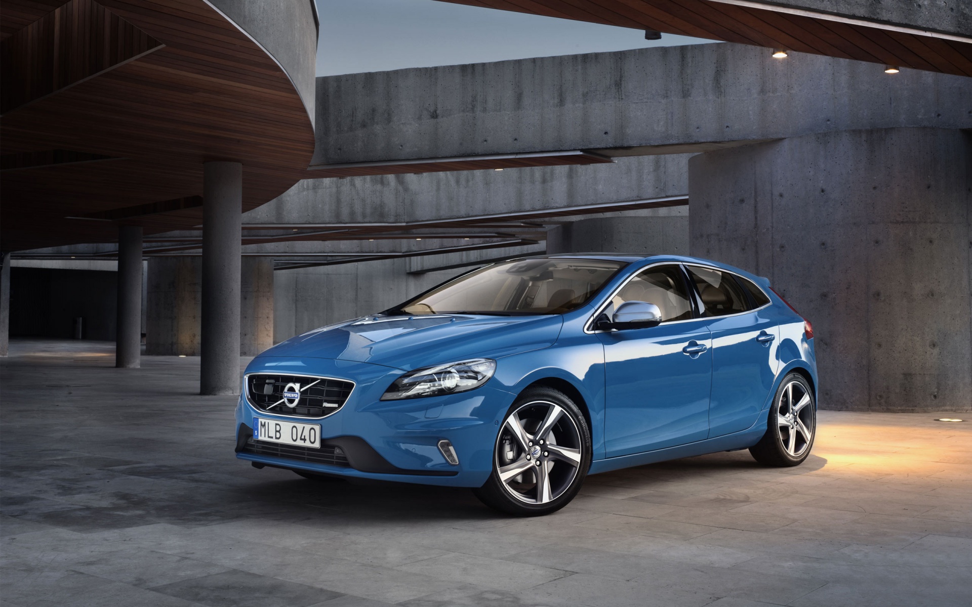 Blue Unique Car - Volvo V40 Hd - 1920x1200 Wallpaper - teahub.io