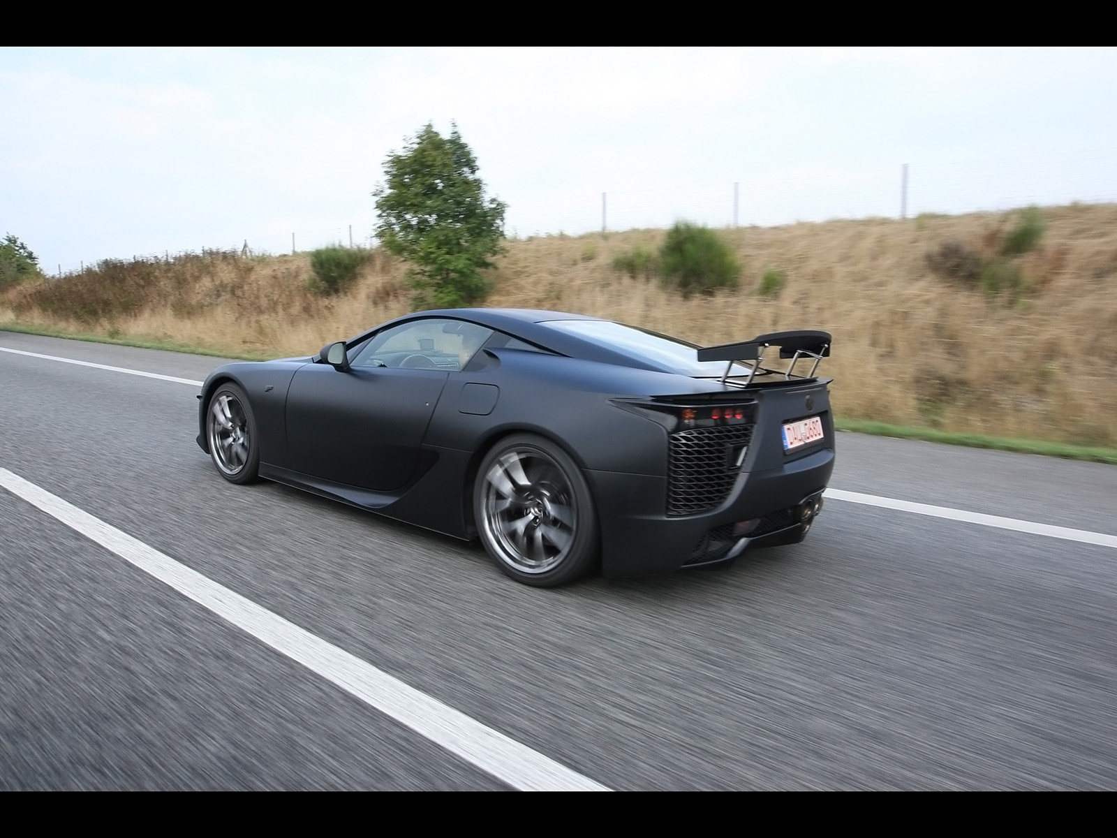 Lexus Lfa Price 2012 - 1600x1200 Wallpaper - teahub.io