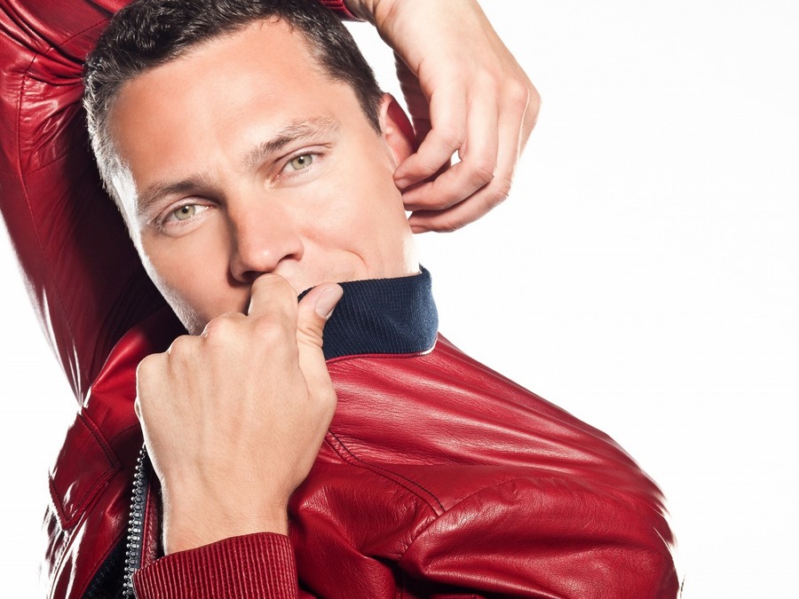 Wallpaper Dj Tiesto, Tiesto, Face, Eyes, Dj, Music - Tiesto Eyes ...