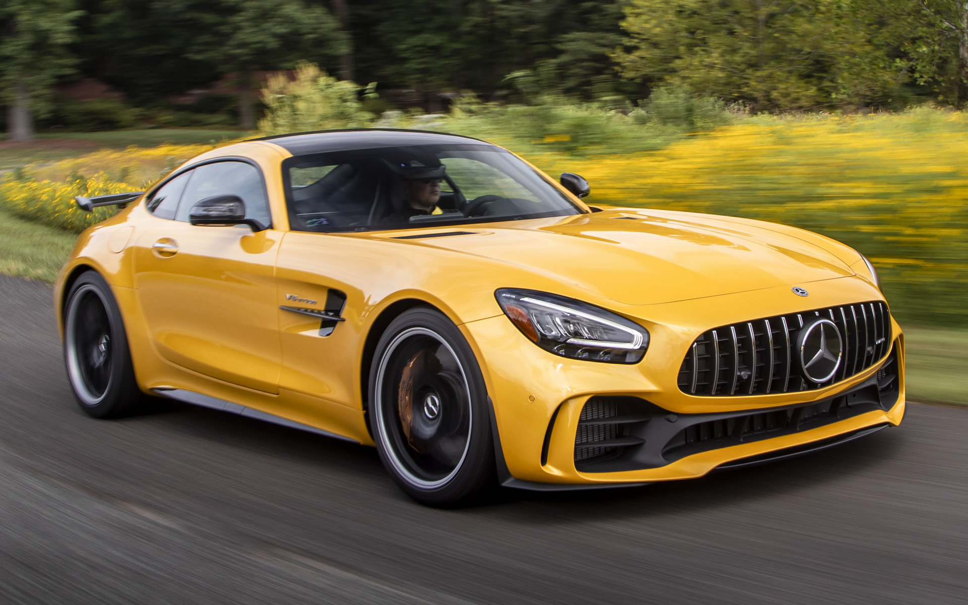 Download Mercedes Amg Gtr Yellow - Teahub.io