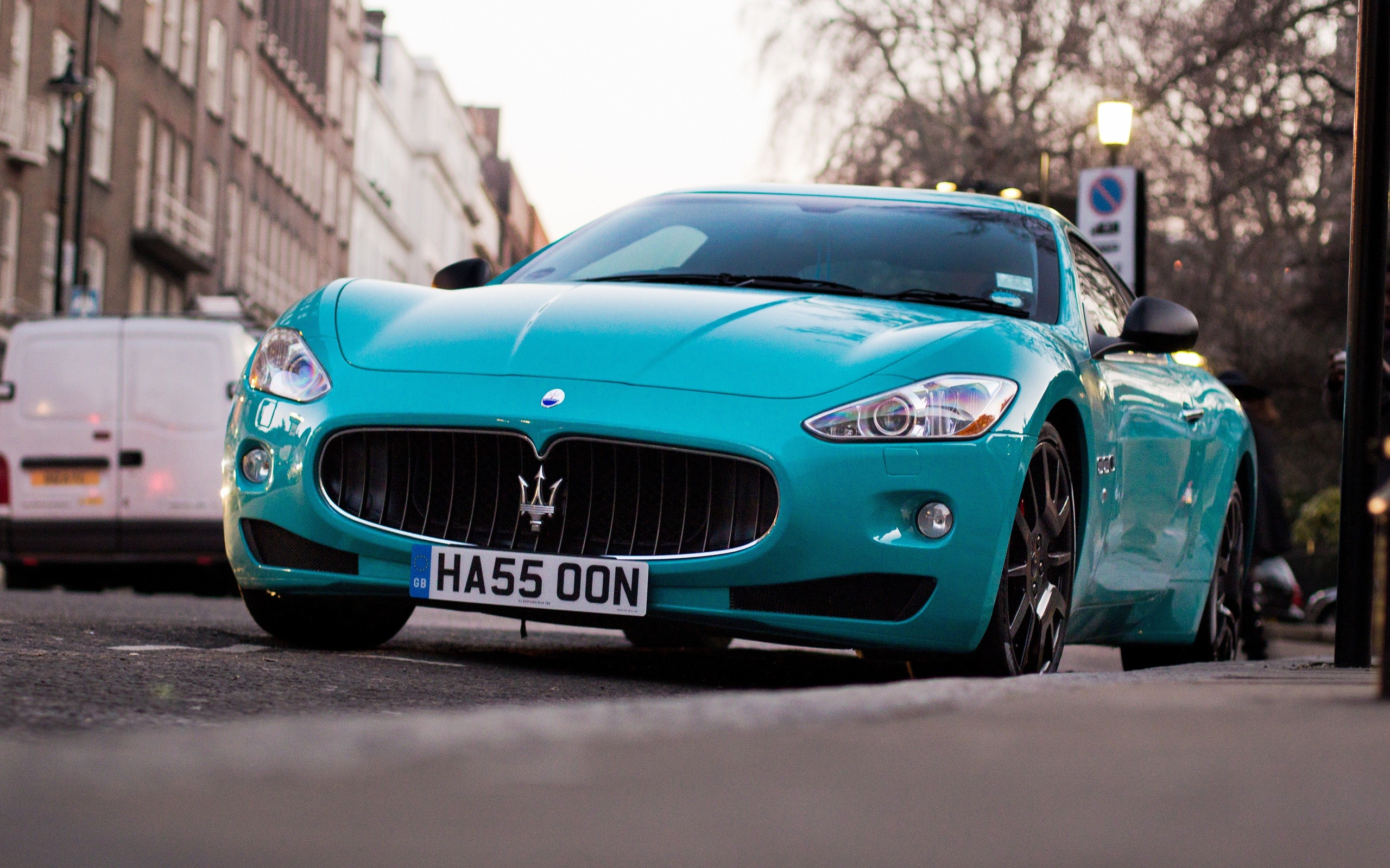 Wallpaper - Baby Blue Maserati Granturismo - 2560x1600 Wallpaper ...