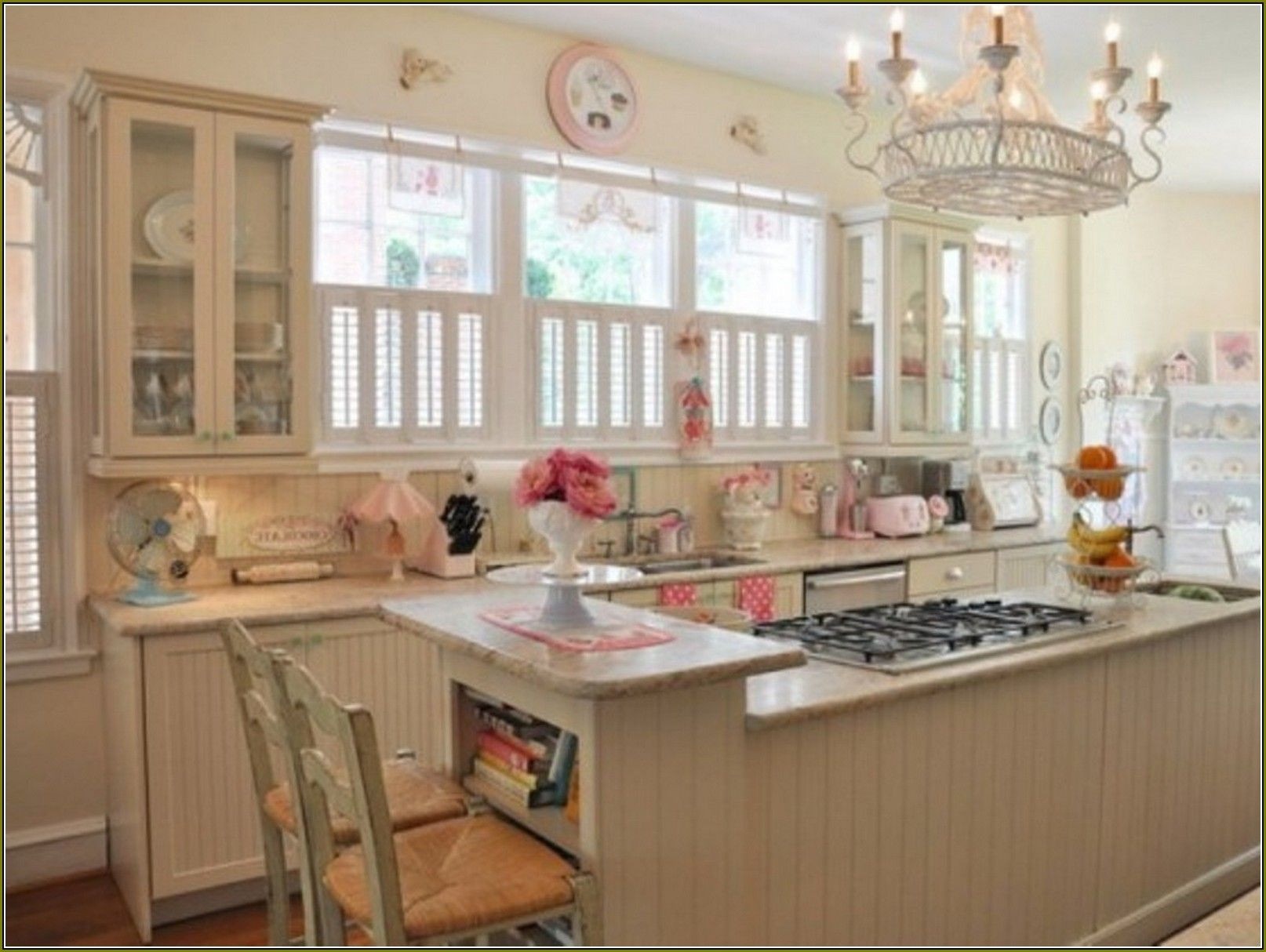 Vintage 1930s Bungalow Kitchens