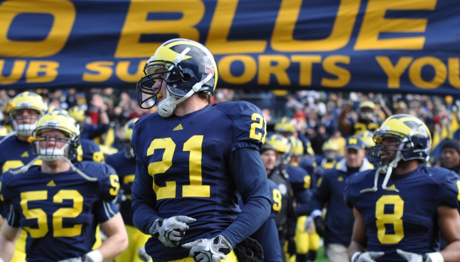 Michigan Wolverines Football - 1600x913 Wallpaper - teahub.io