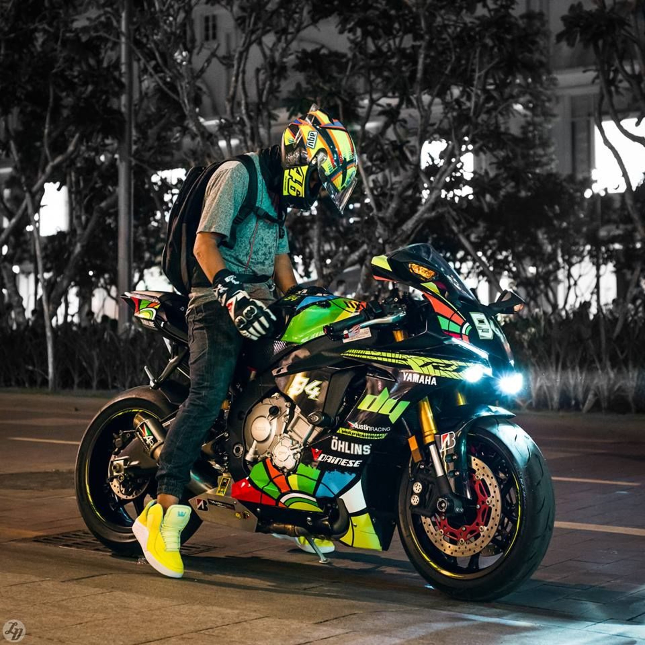 Yamaha R1 2015 Custom - 2560x2560 Wallpaper - teahub.io