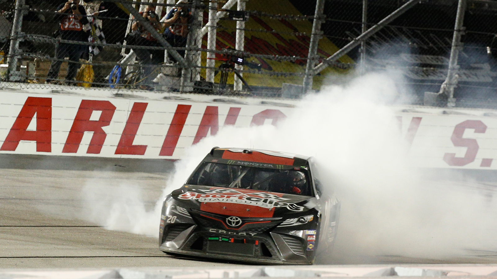 Erik Jones Darlington Win - 1600x900 Wallpaper - teahub.io