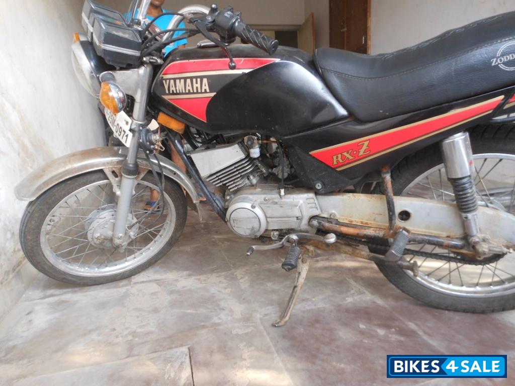 Black Yamaha Rxz - Honda - 1024x768 Wallpaper - teahub.io