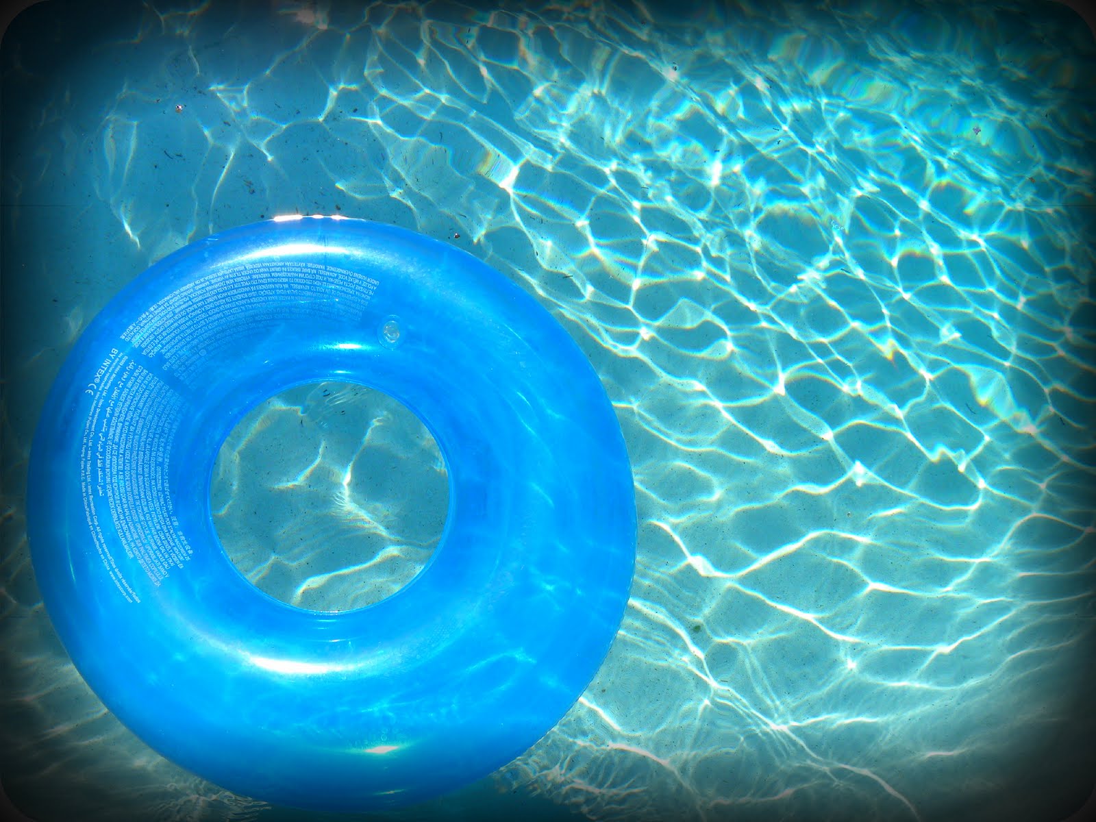 Inflatable - 1600x1200 Wallpaper - teahub.io