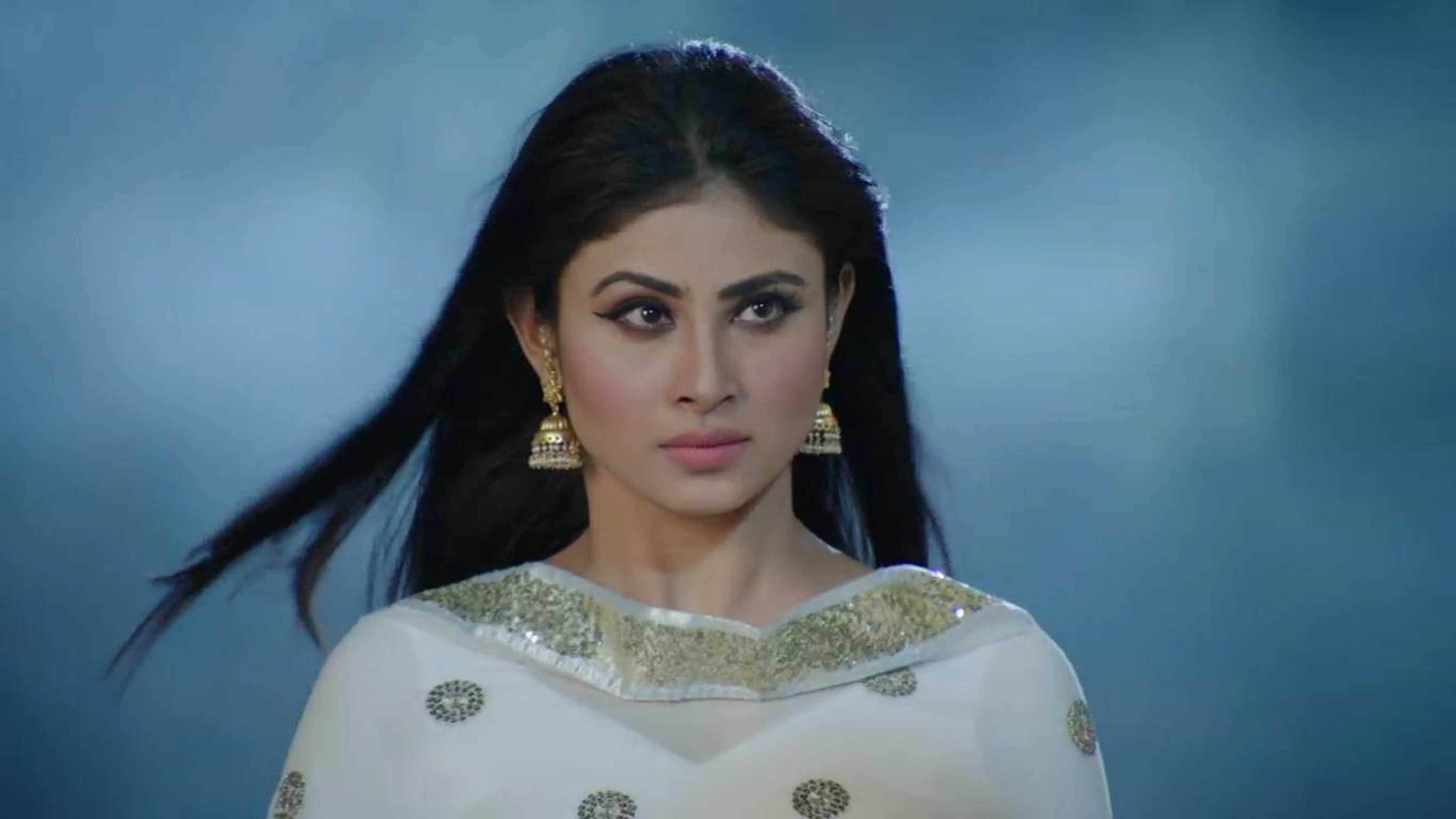 Mouni Roy In Naagin Serial - 3840x2160 Wallpaper - teahub.io