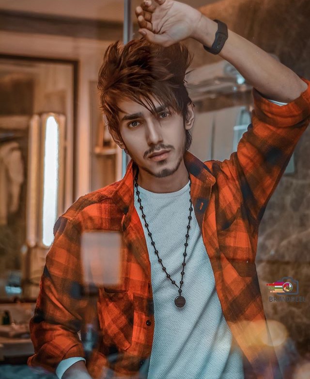 Sarfaraz Ansari Tik Tok - 640x781 Wallpaper - teahub.io