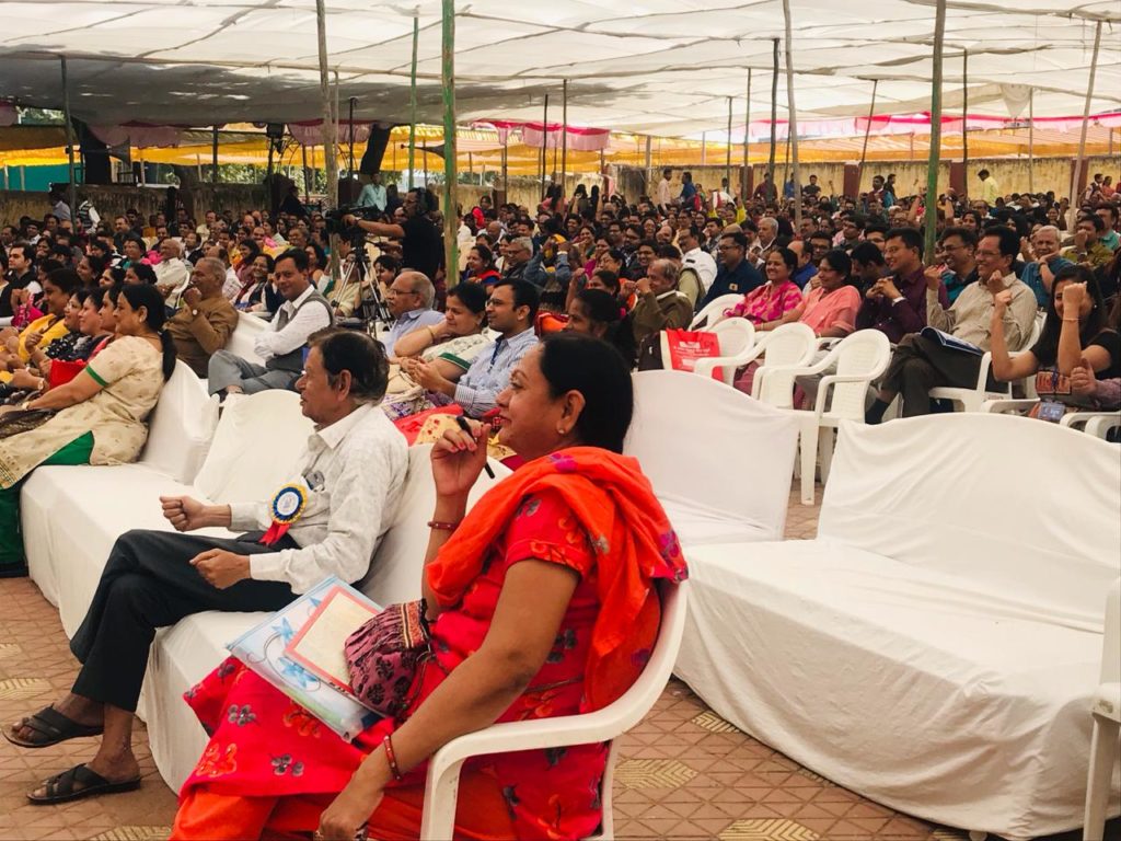 Crowd - 1024x768 Wallpaper - teahub.io