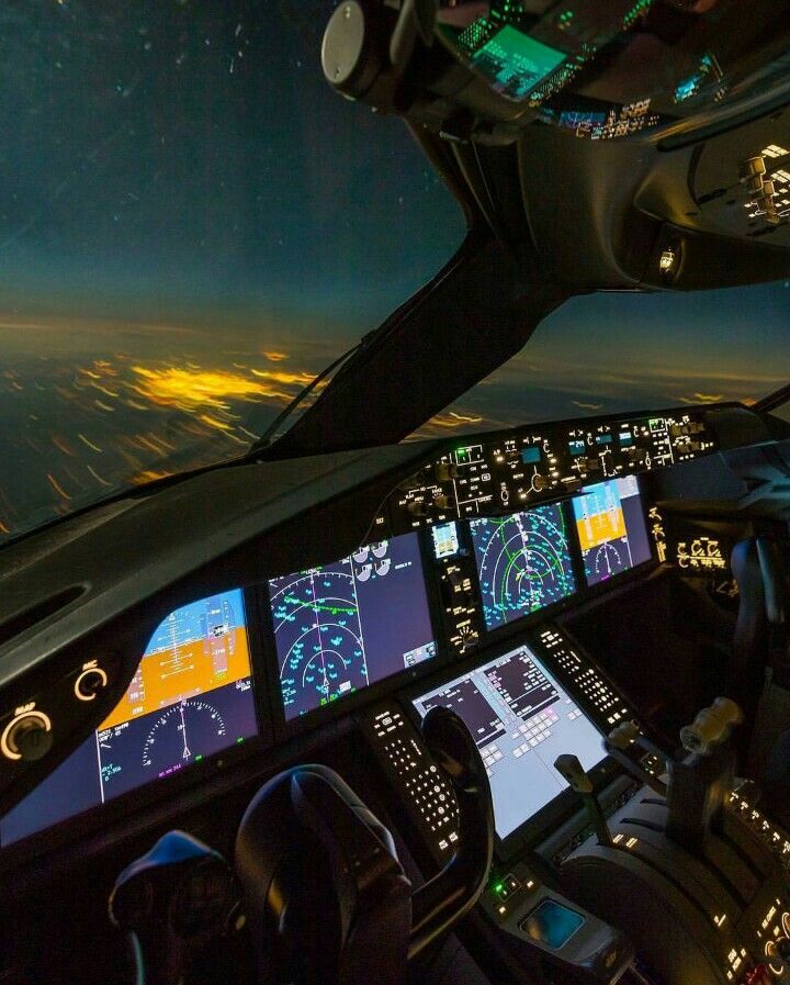 787 Flight Deck Night - 720x897 Wallpaper - teahub.io
