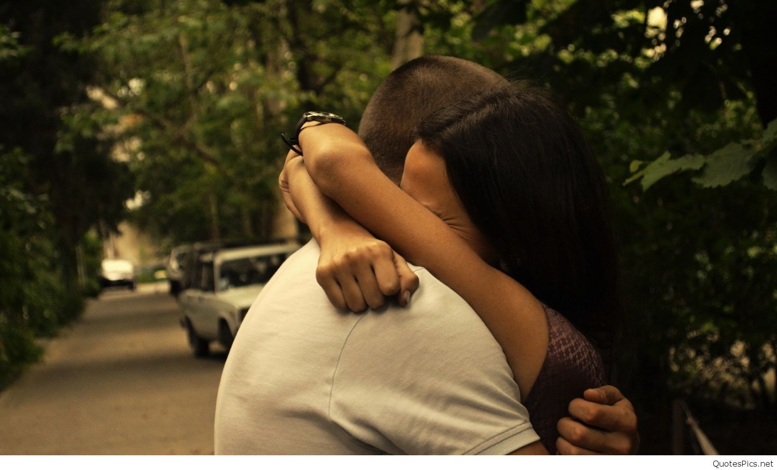 Hug Images Hd Download - 1584x958 Wallpaper - teahub.io