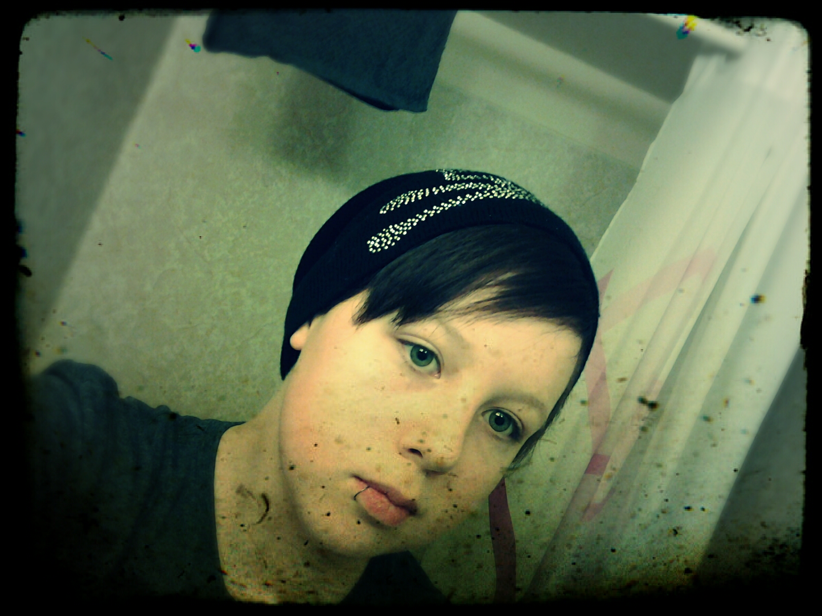 Cool Emo Boys With Guitar Wallpapers - 1600x1200 Wallpaper - teahub.io