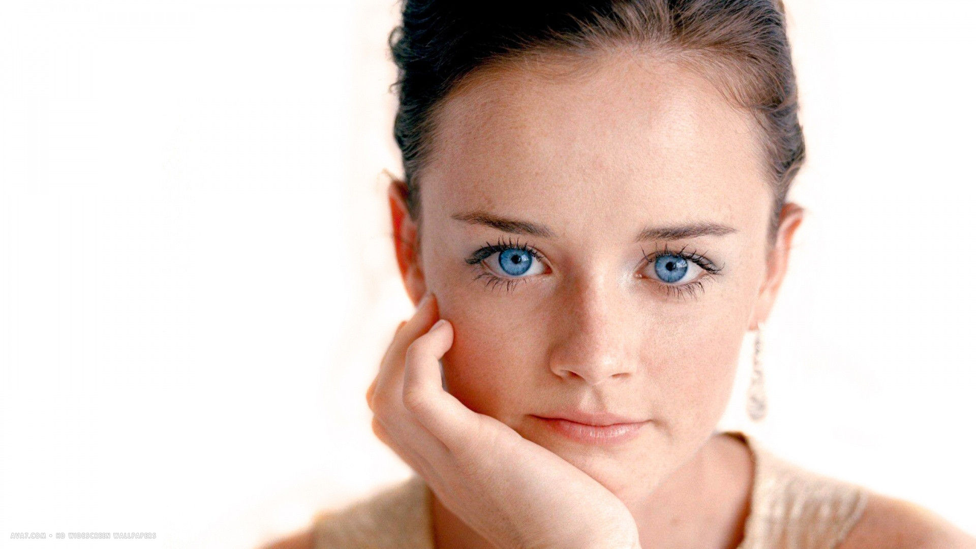 Alexis Bledel Actress Hd Widescreen Wallpaper - Alexis Bledel Eyes ...