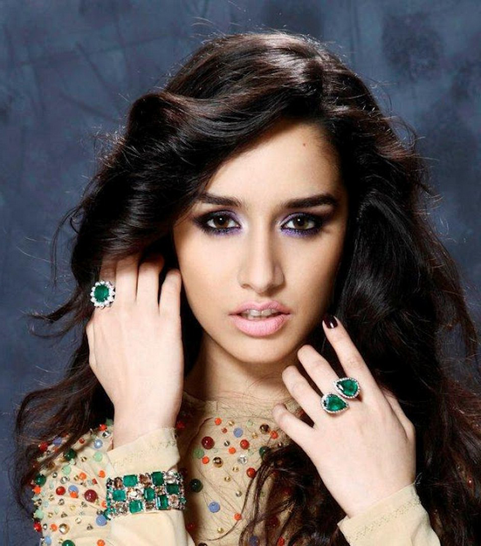 Shraddha Kapoor Hot Expression - 950x1080 Wallpaper - teahub.io
