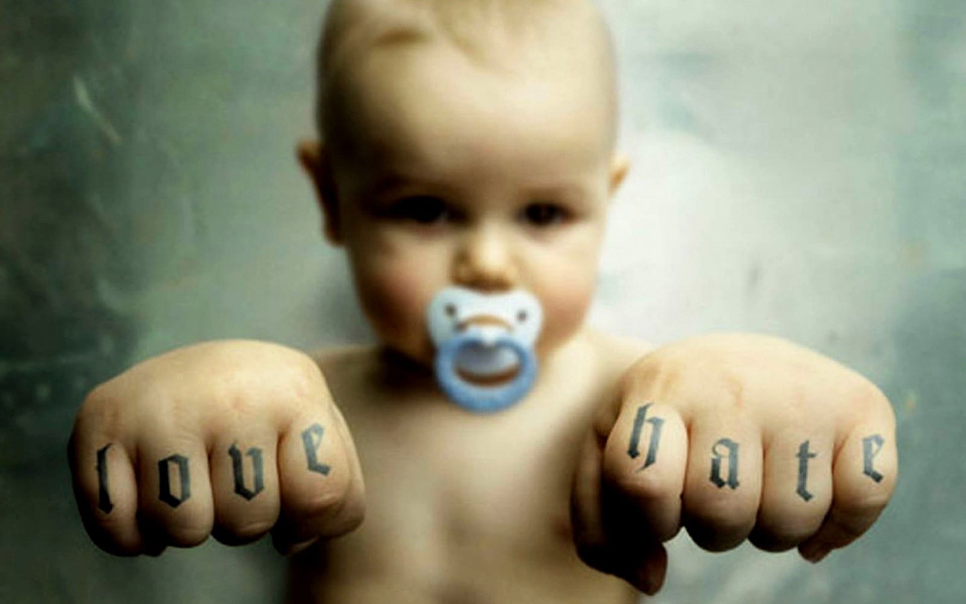 Child Love Wallpaper - 1920x1200 Wallpaper - teahub.io