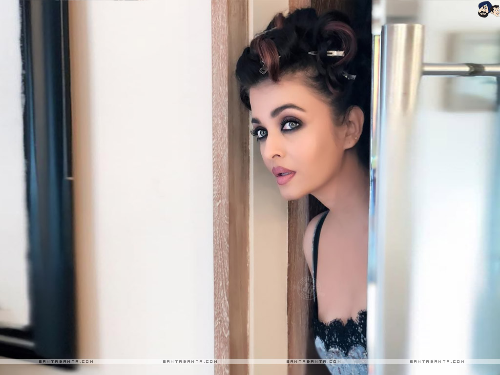 Aishwarya Rai - Aishwarya Rai 2019 Instagram - 1024x768 Wallpaper ...